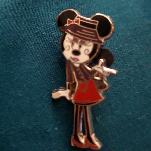 Disney | Other | Minnie Pin | Poshmark
